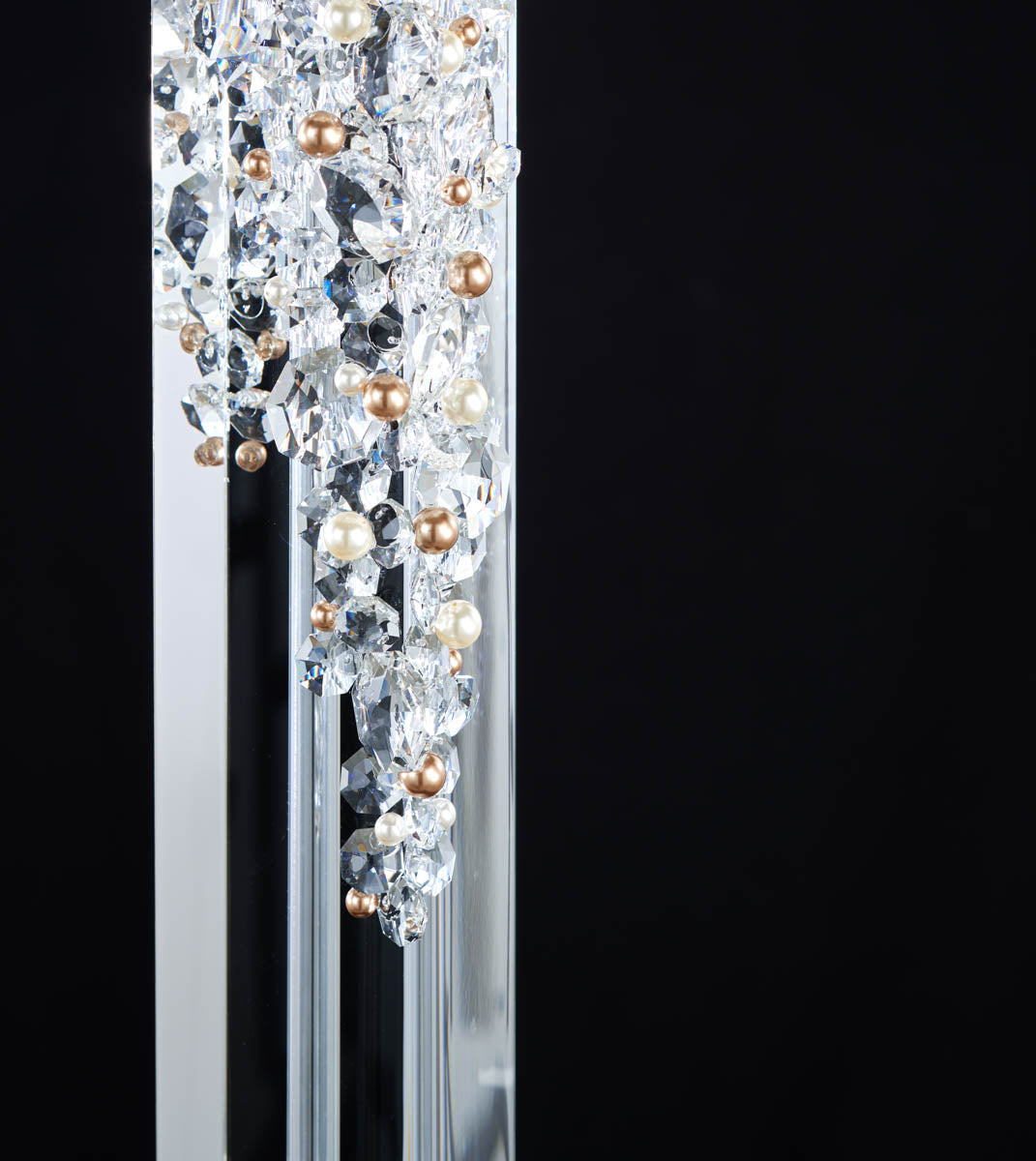 CRYSTAL TABLE LAMP – Clive Daniel Home